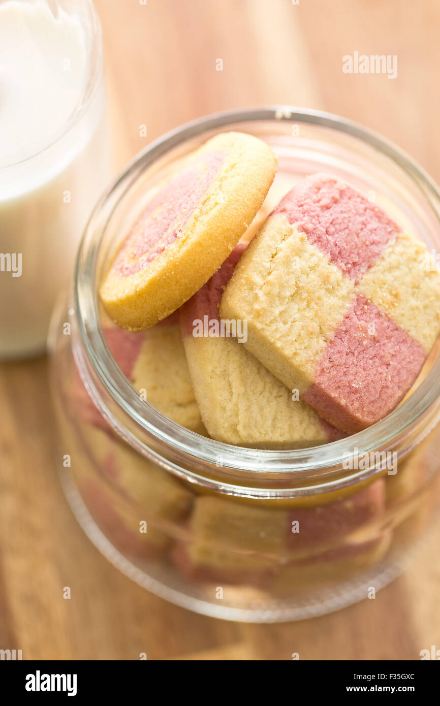 Pink Shortbread Biscuits High Resolution Stock Photography and Images ...
