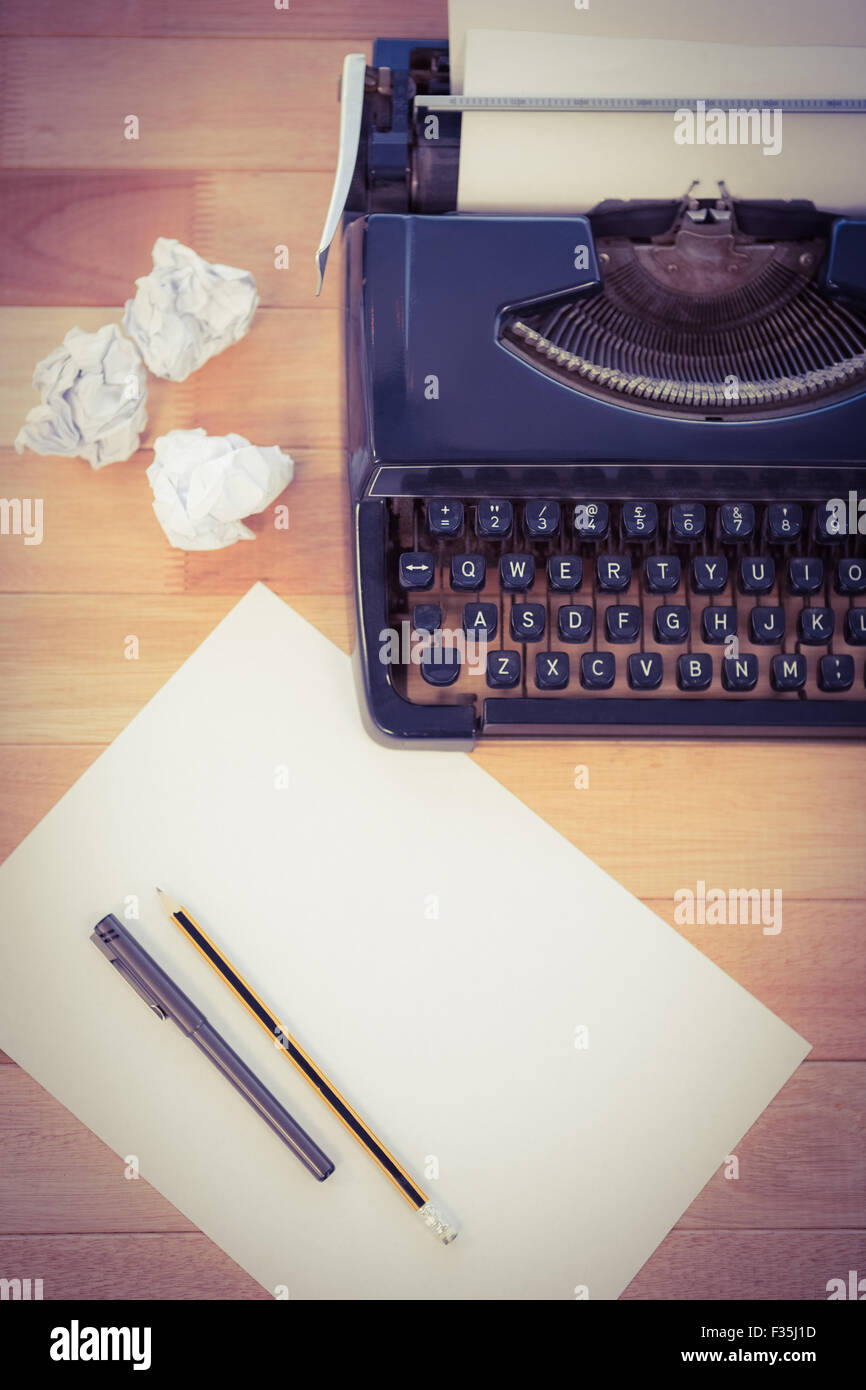 Typewriter table hi-res stock photography and images - Alamy