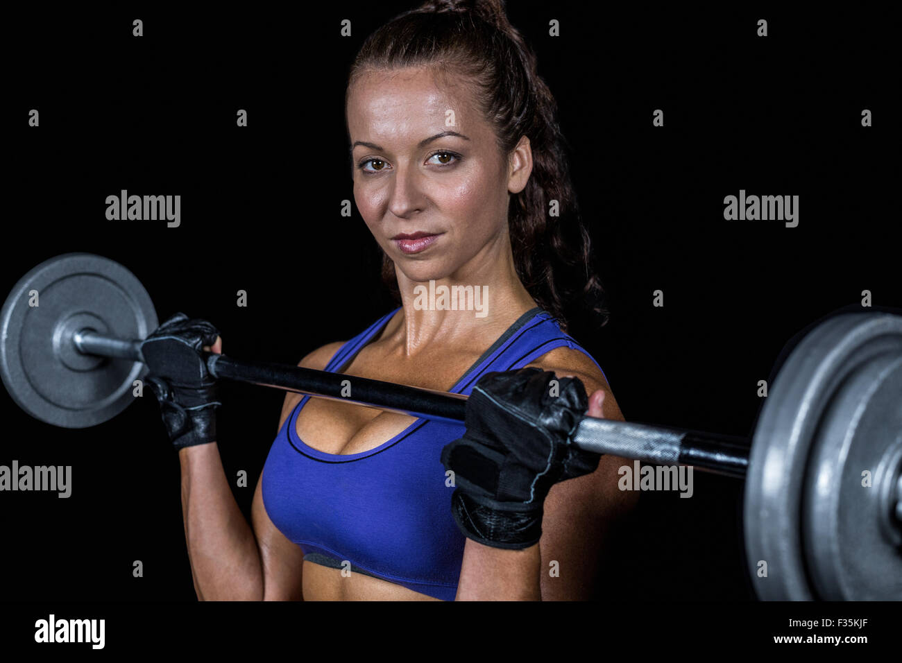 Portrait of woman lifting crossfit Stock Photo - Alamy