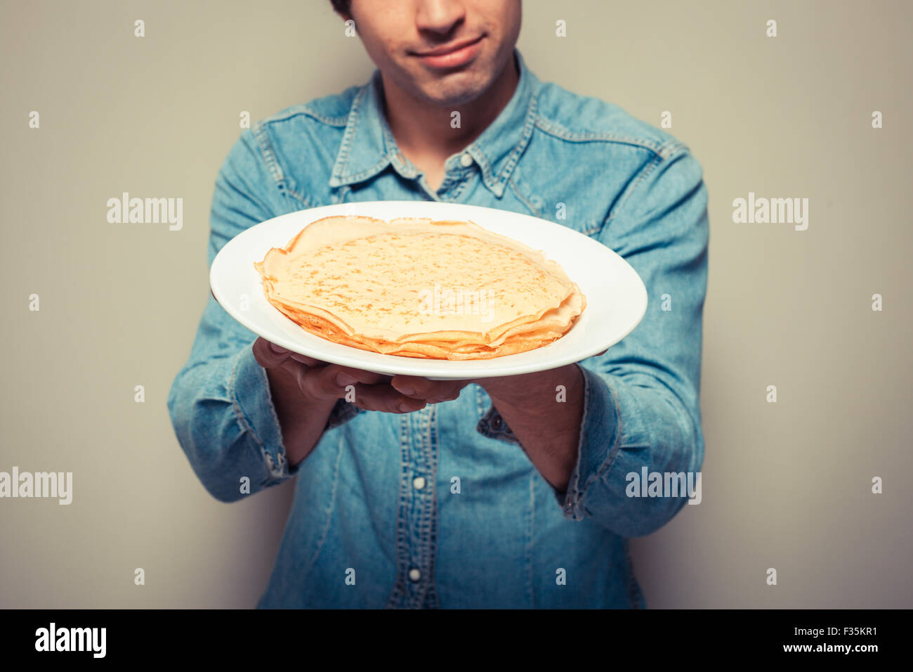 Pancakes funny hi-res stock photography and images - Alamy