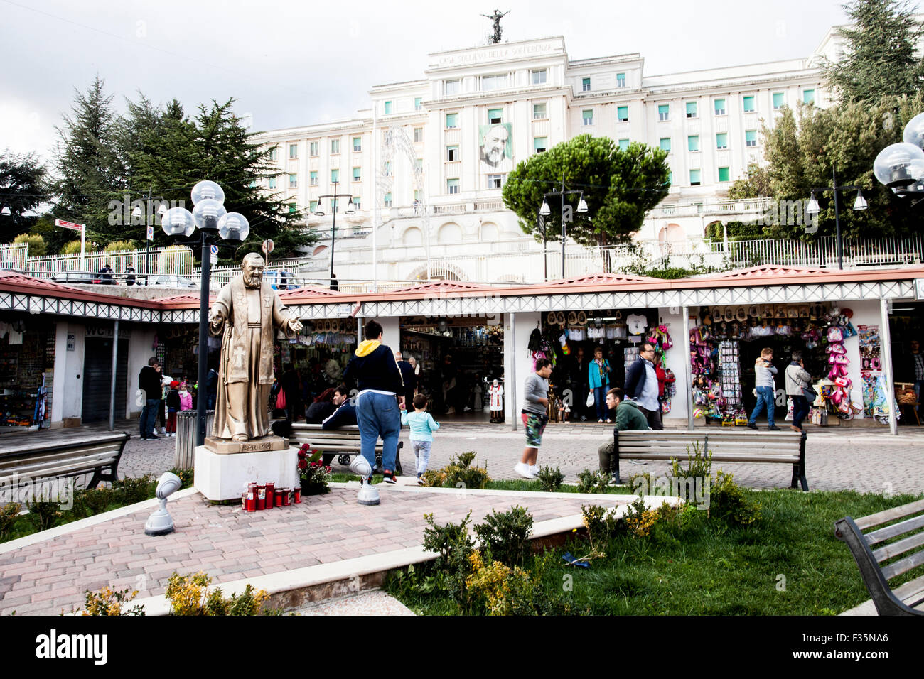 San giovanni rotondo puglia italy hi-res stock photography and images ...