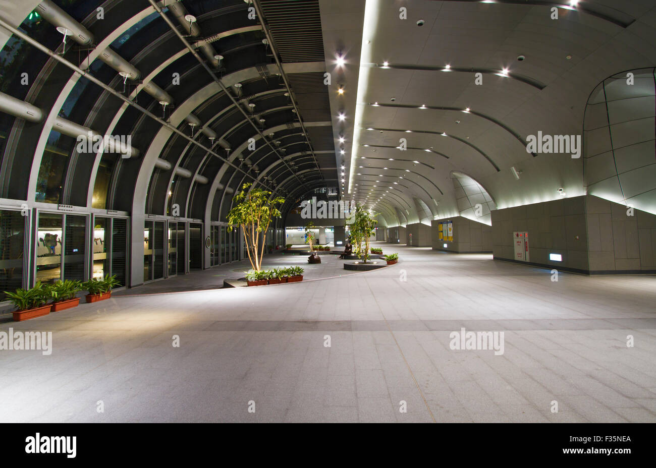 City hall mrt station hi-res stock photography and images - Alamy