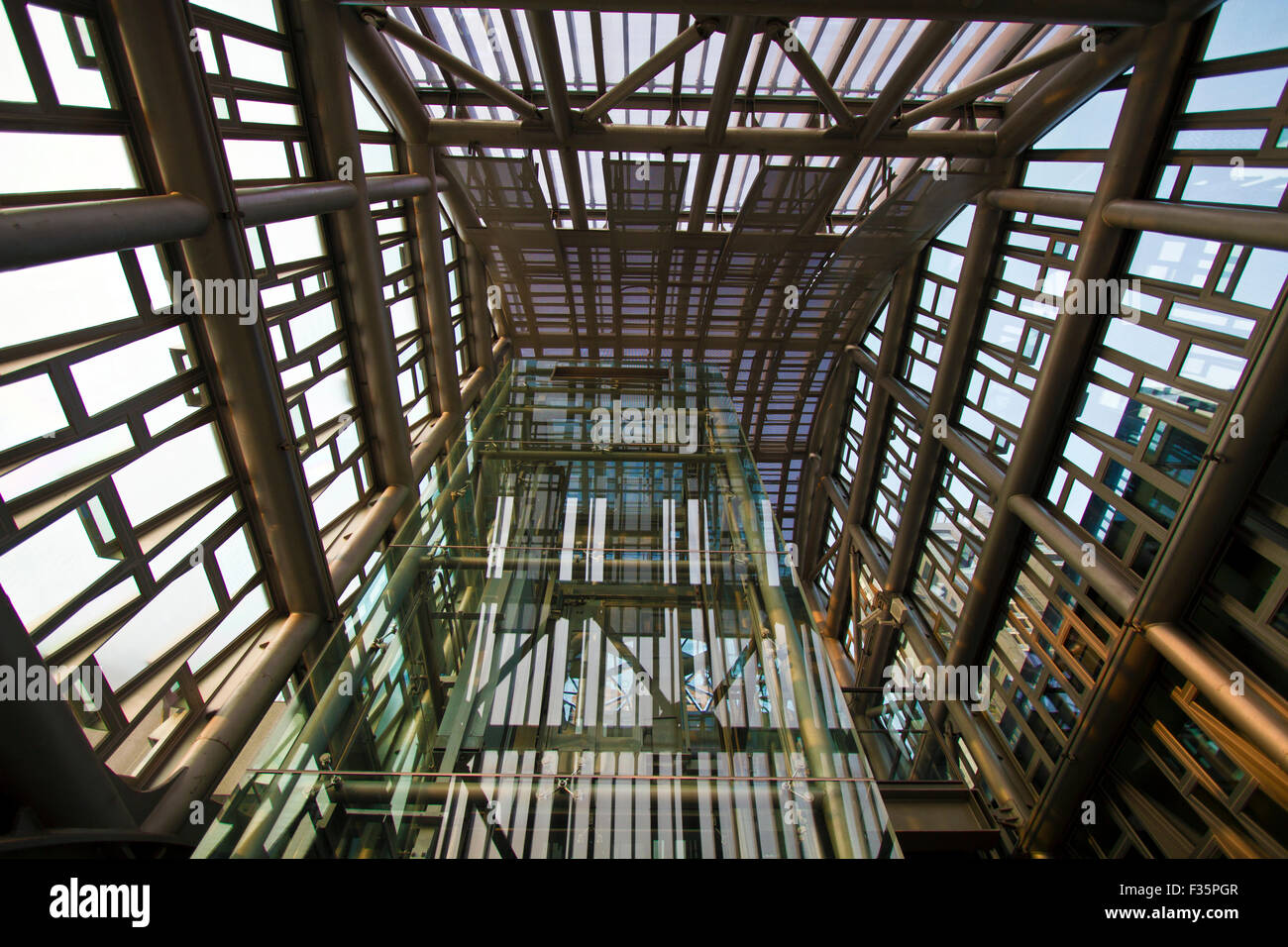 Large industrial structure hi-res stock photography and images - Alamy