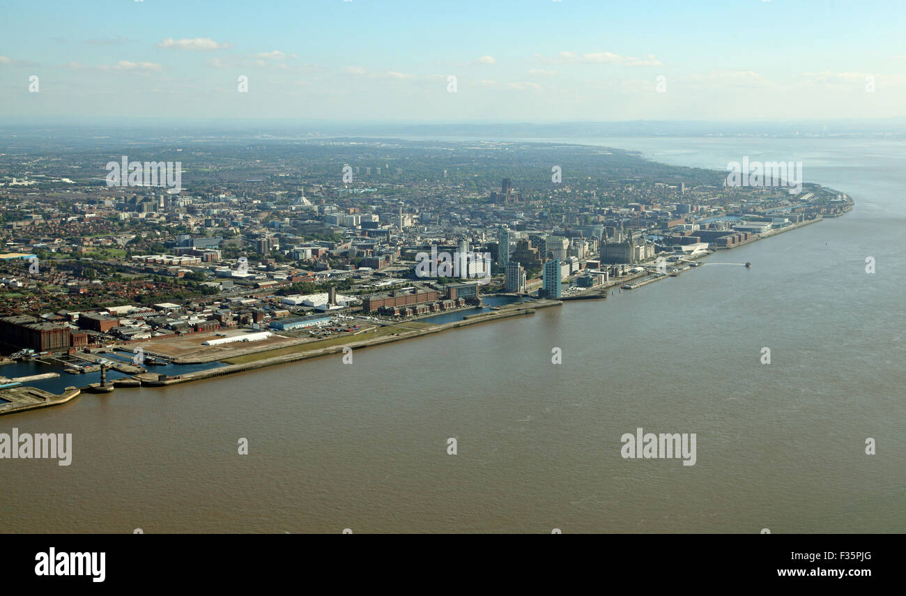 Liverpool city skyline hi-res stock photography and images - Alamy