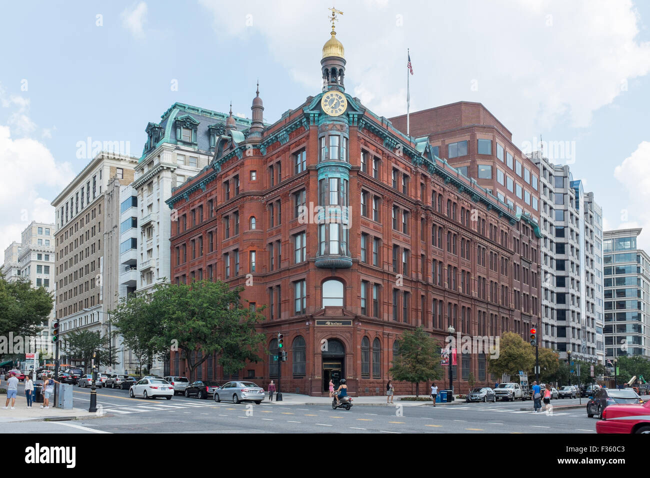 National savings bank hi-res stock photography and images - Alamy