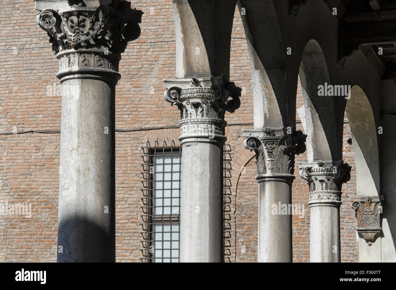 Series of classical columns in a building Stock Photo - Alamy