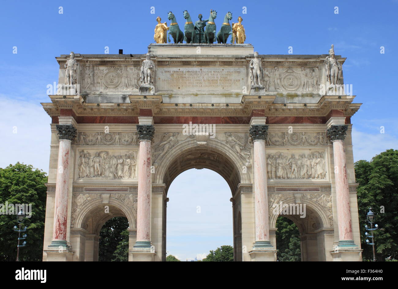 Arc du carousel hi-res stock photography and images - Alamy