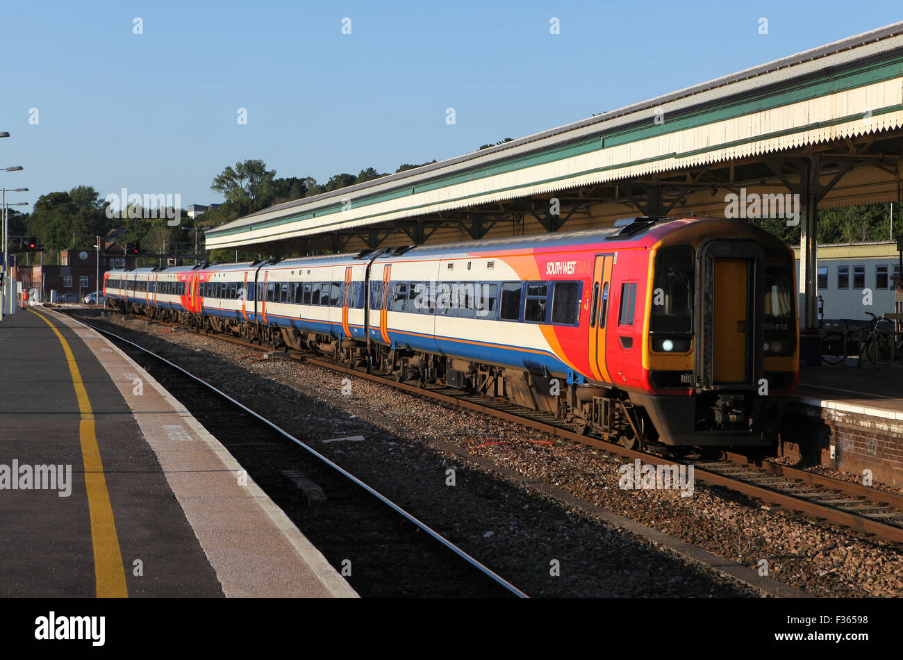 South West Trains class 159 DMUs at Exeter St Davids Stock Photo - Alamy