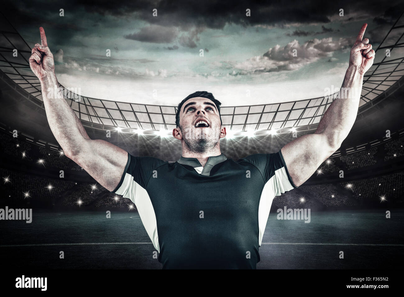 Soccer player pointing hi-res stock photography and images - Alamy