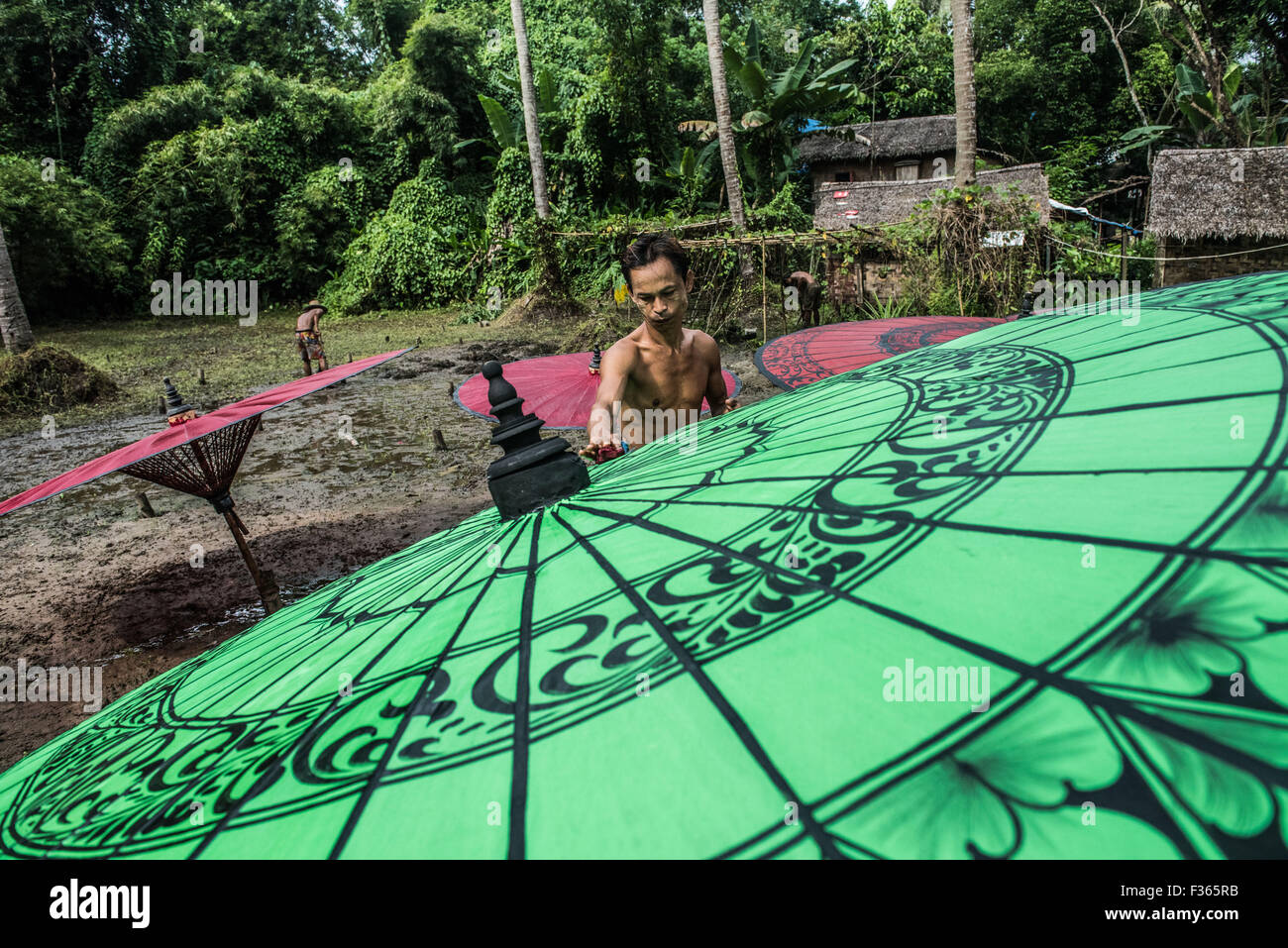 umbrella making, pathein, myanmar Stock Photo - Alamy