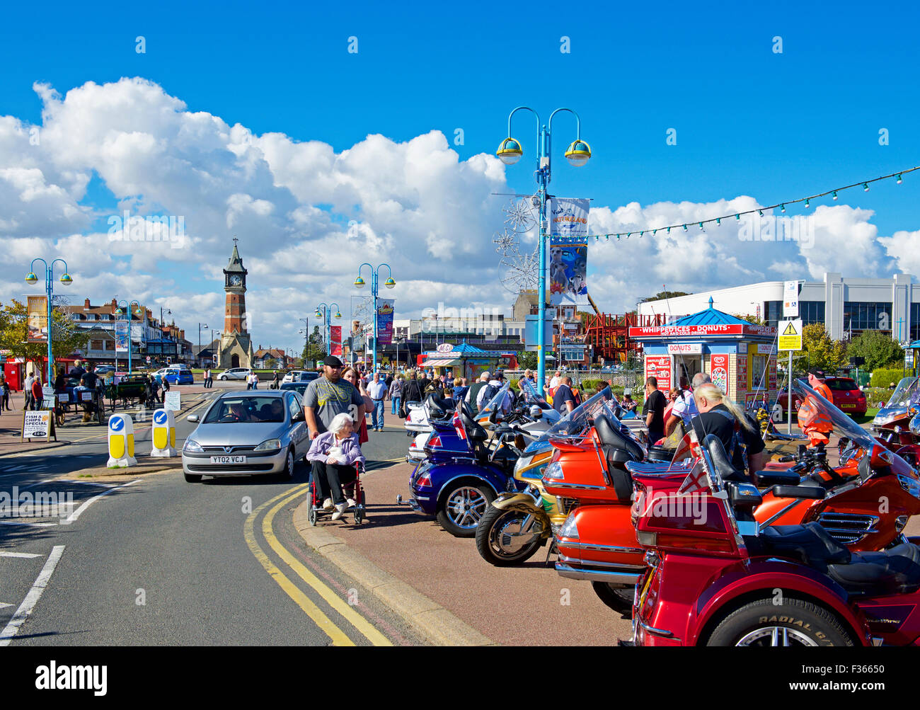 Display of Honda Goldwing motorbikes - and mascots - at Skegness ...