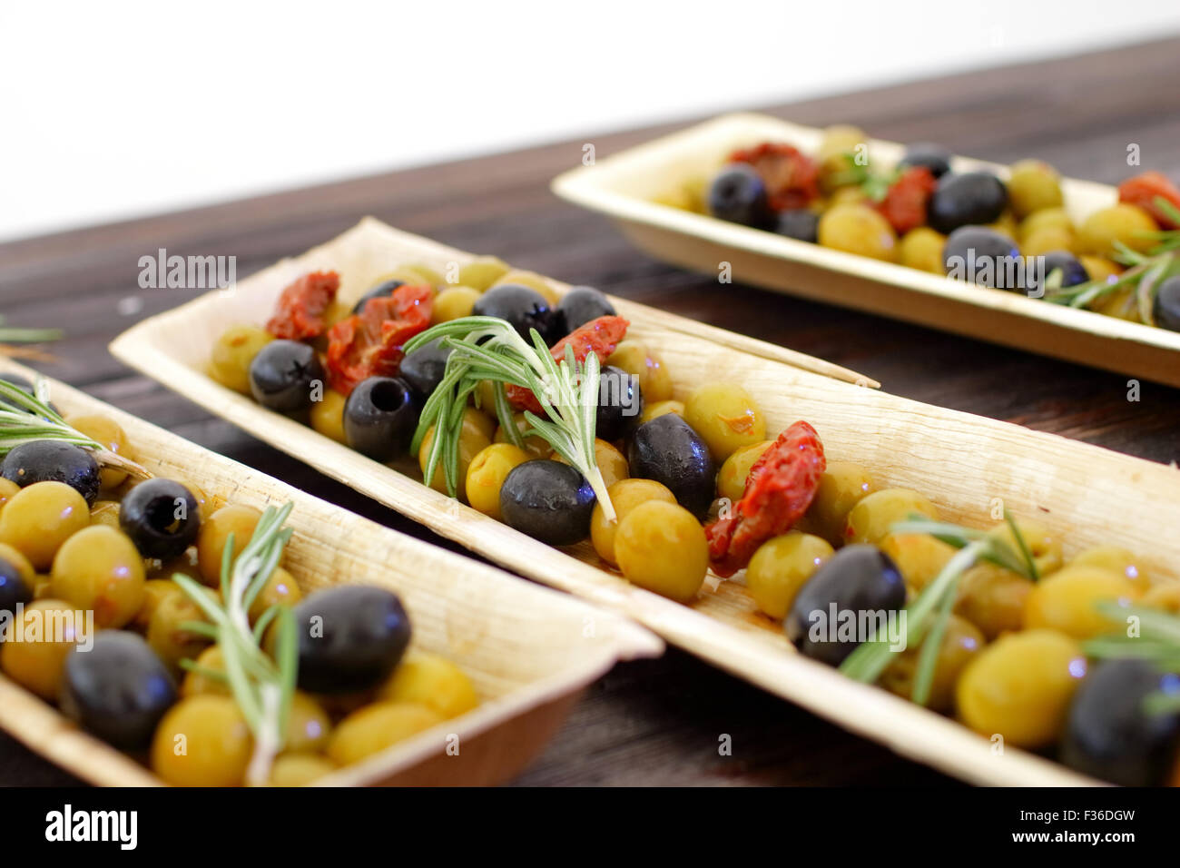 Oblong vegetable dish hi-res stock photography and images - Alamy