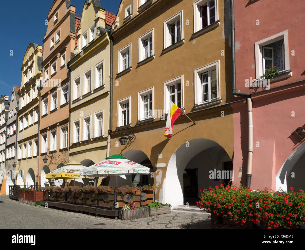 Rococo style of architecture hi-res stock photography and images - Alamy