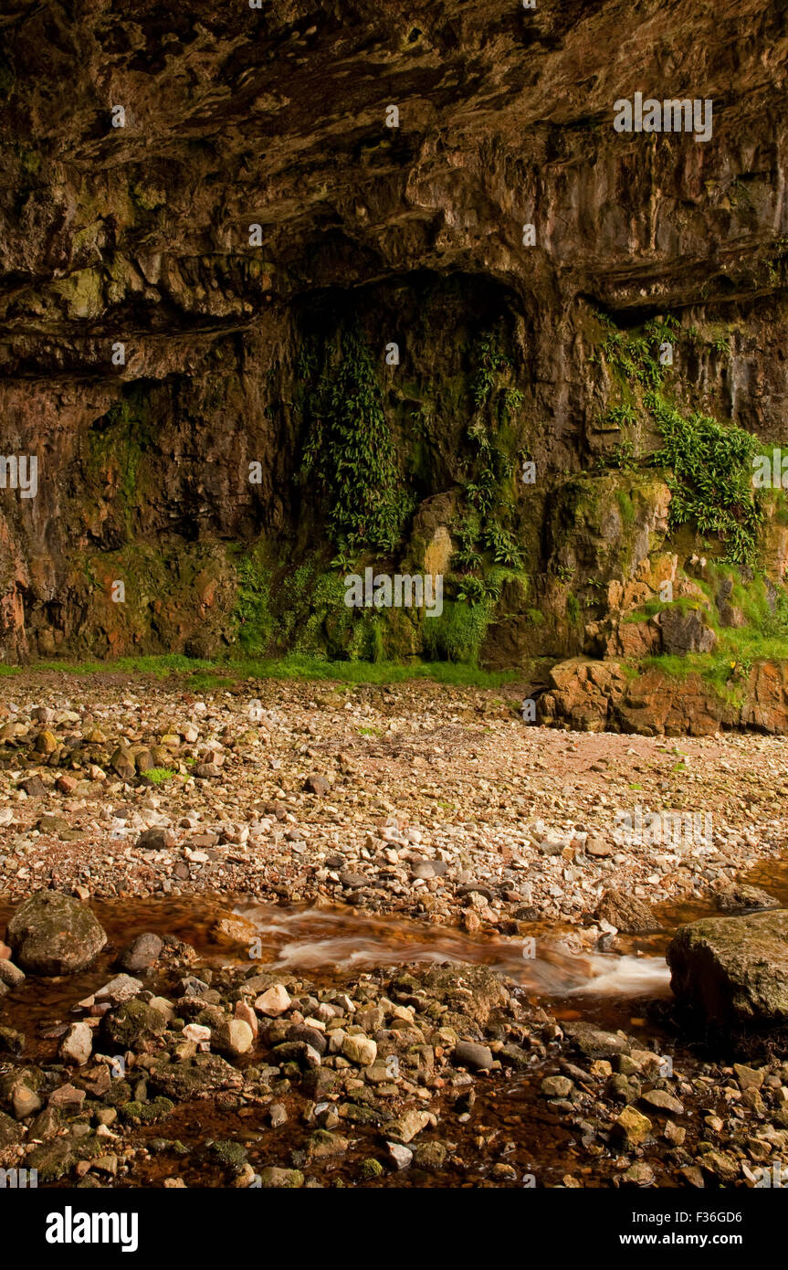 Smoo Cave and Allt Smoo Stock Photo - Alamy
