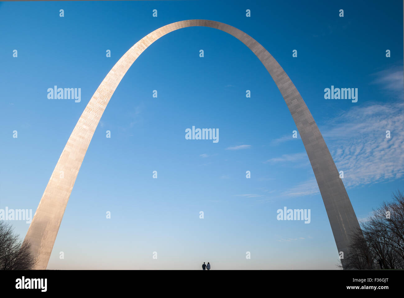 Huge arch hi-res stock photography and images - Alamy