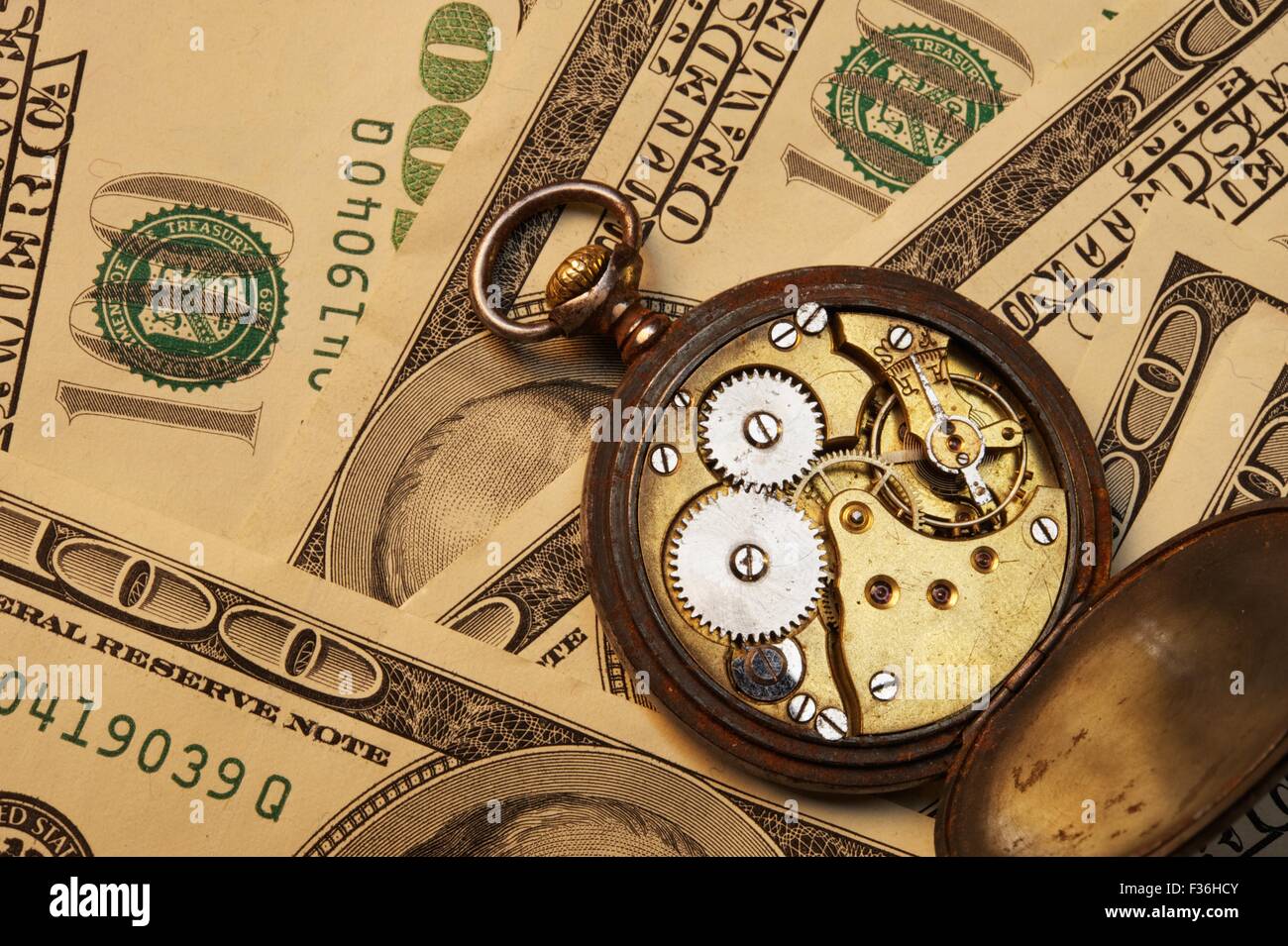Time is money concept Stock Photo - Alamy