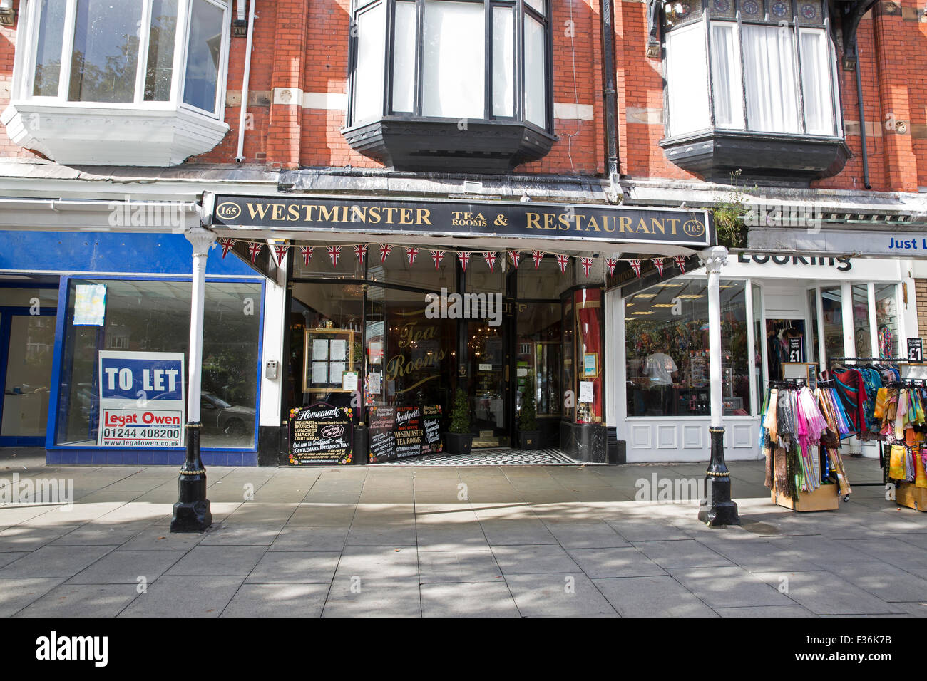 Westminster tea rooms and restaurant Stock Photo - Alamy