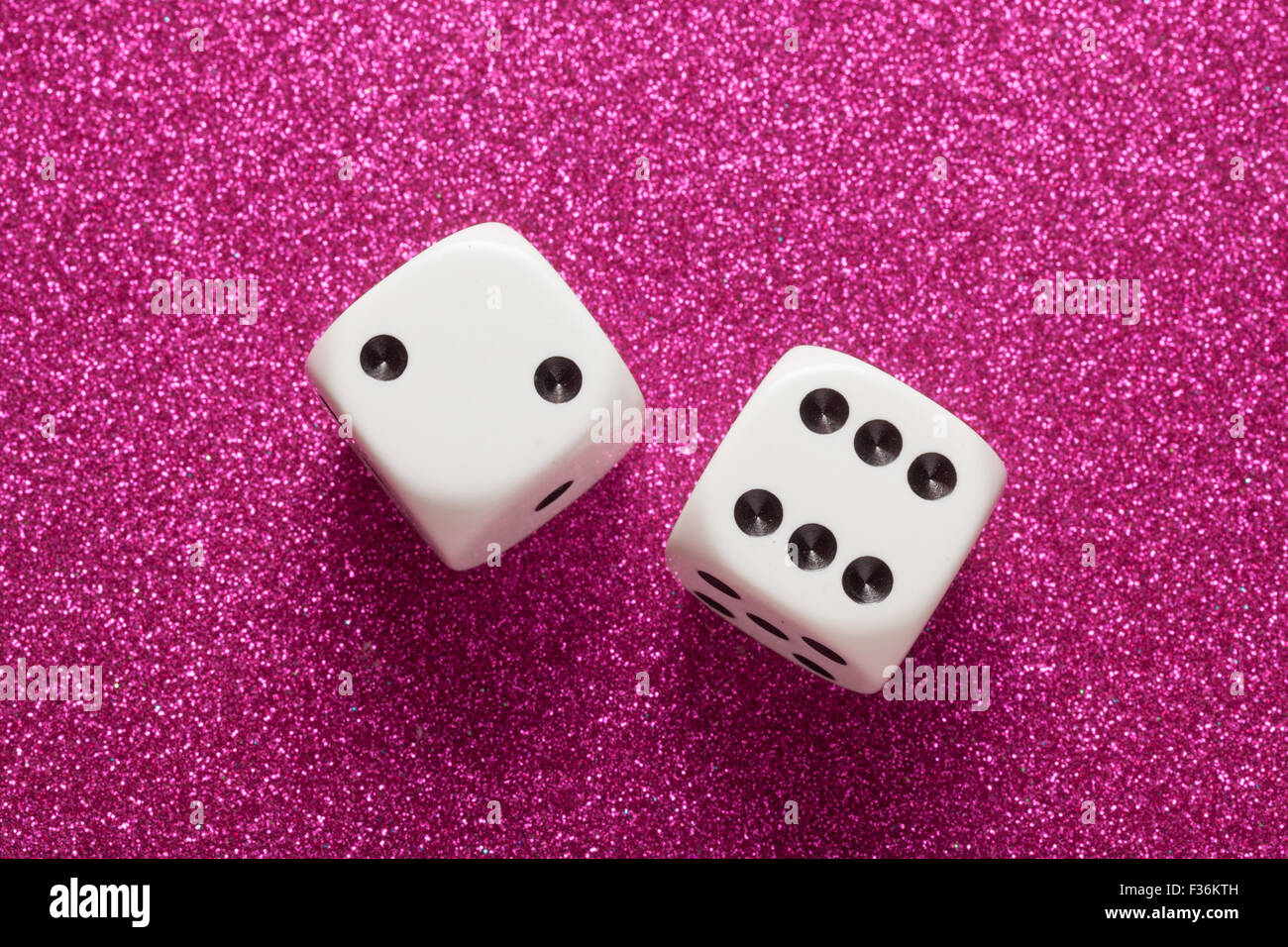 Two white dice Stock Photo - Alamy