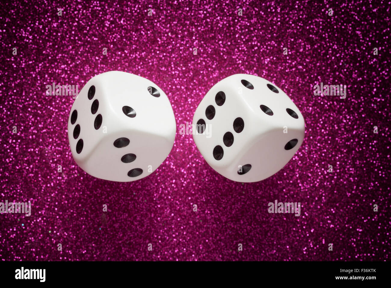 Two white dice Stock Photo - Alamy