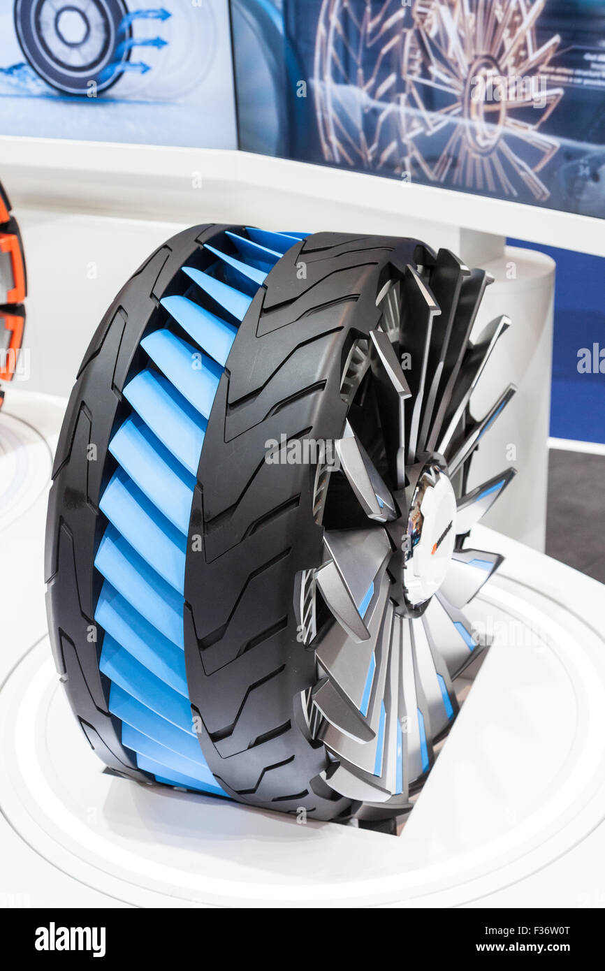 Futuristic Car Wheel Concept from Hankook at the IAA International ...