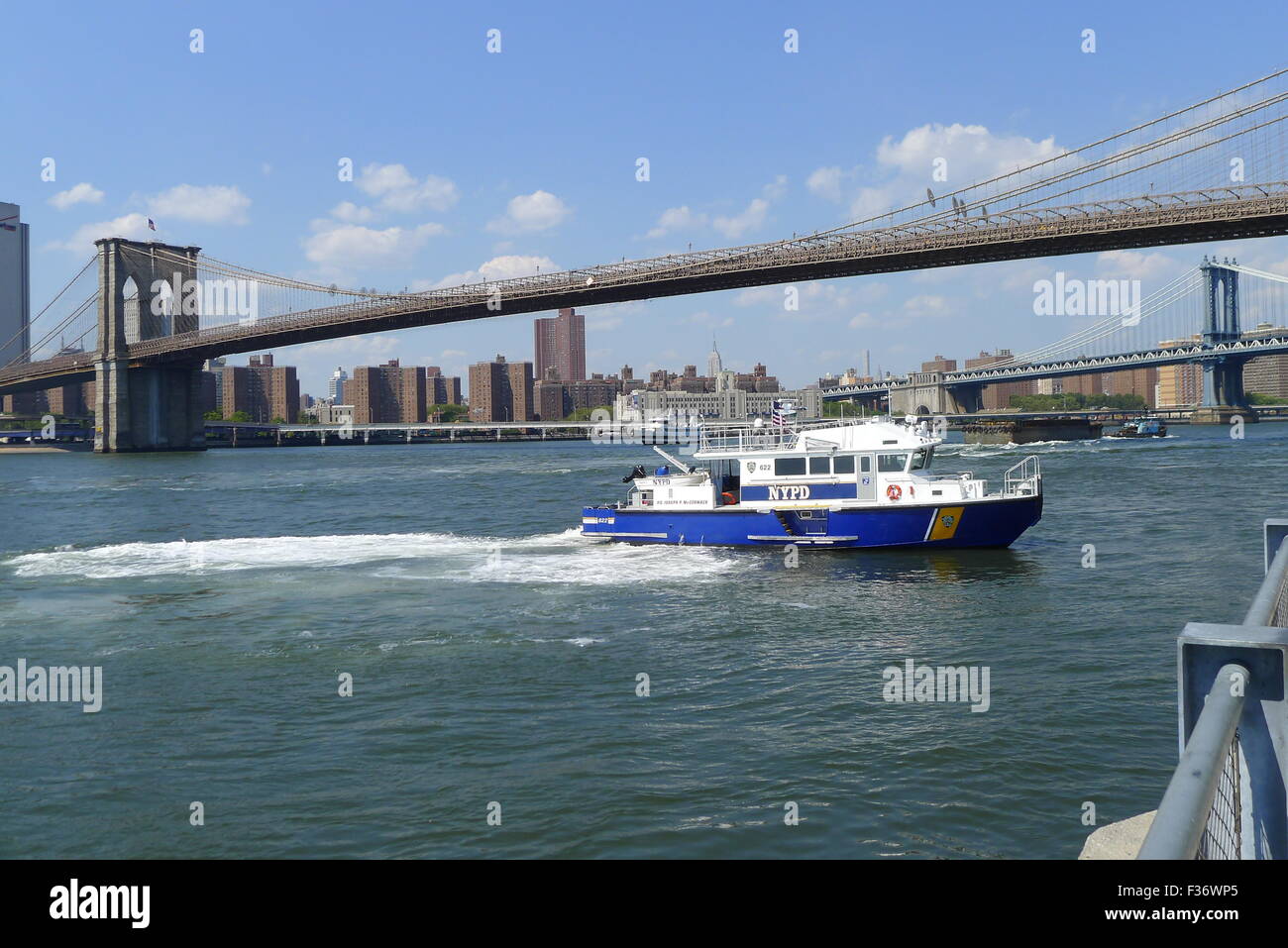 Nypd boat hi-res stock photography and images - Alamy