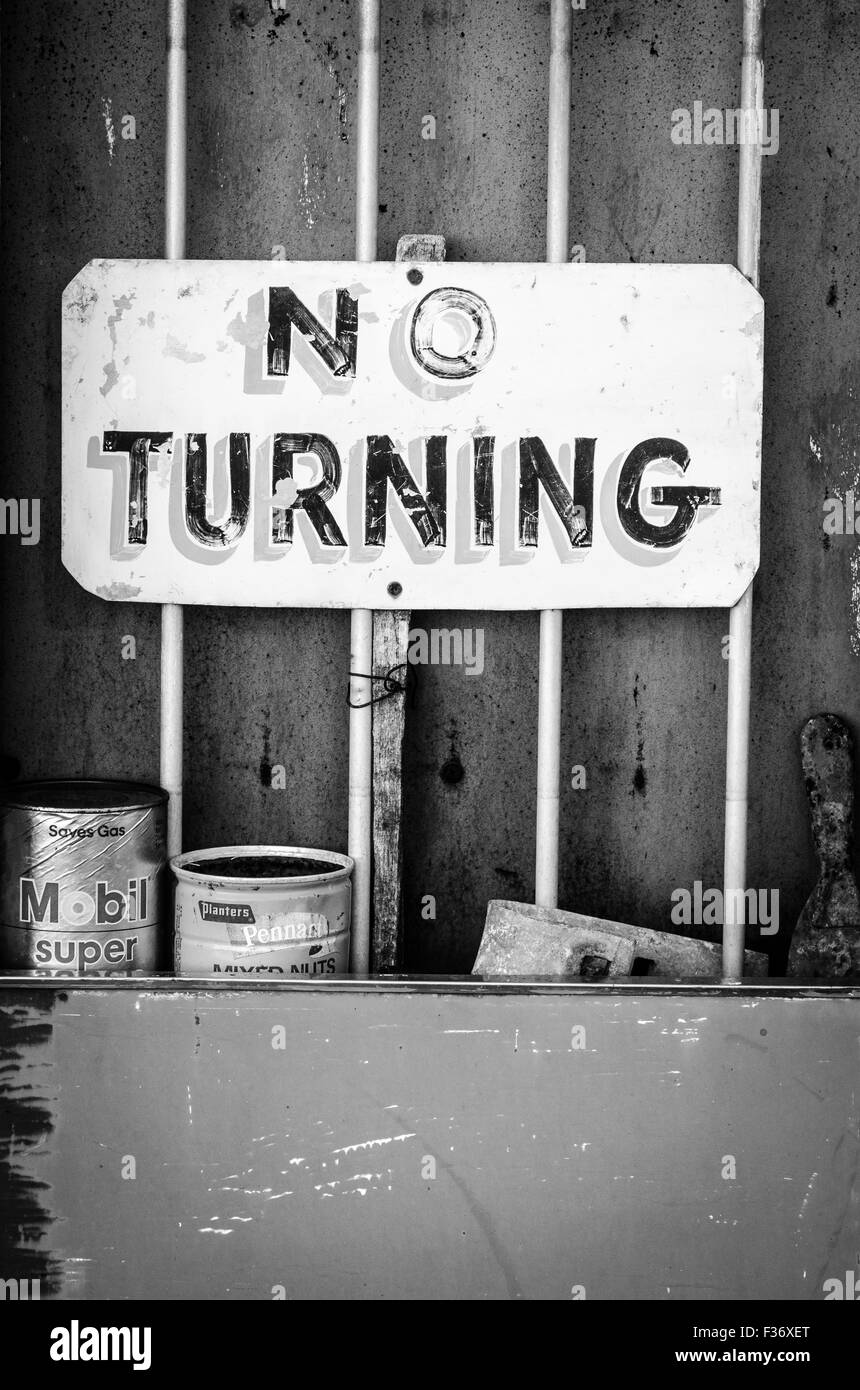 Mobil Sign High Resolution Stock Photography and Images - Alamy