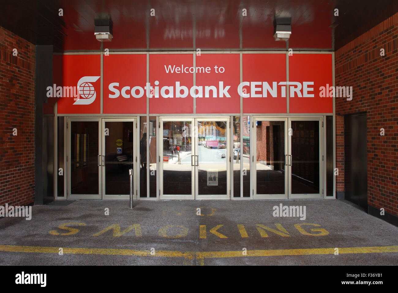 Scotiabank arena hi-res stock photography and images - Alamy