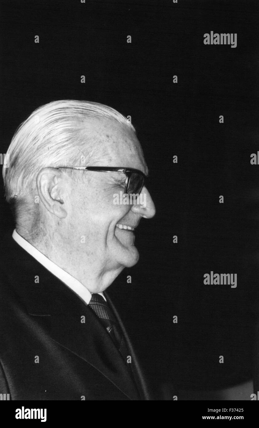 Ernesto geisel hi-res stock photography and images - Alamy