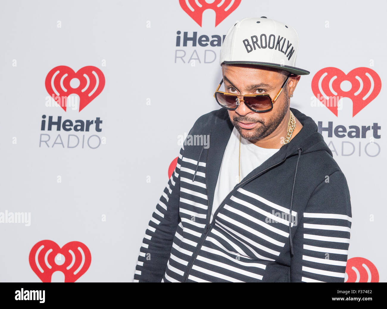 Shaggy singer hi-res stock photography and images - Alamy