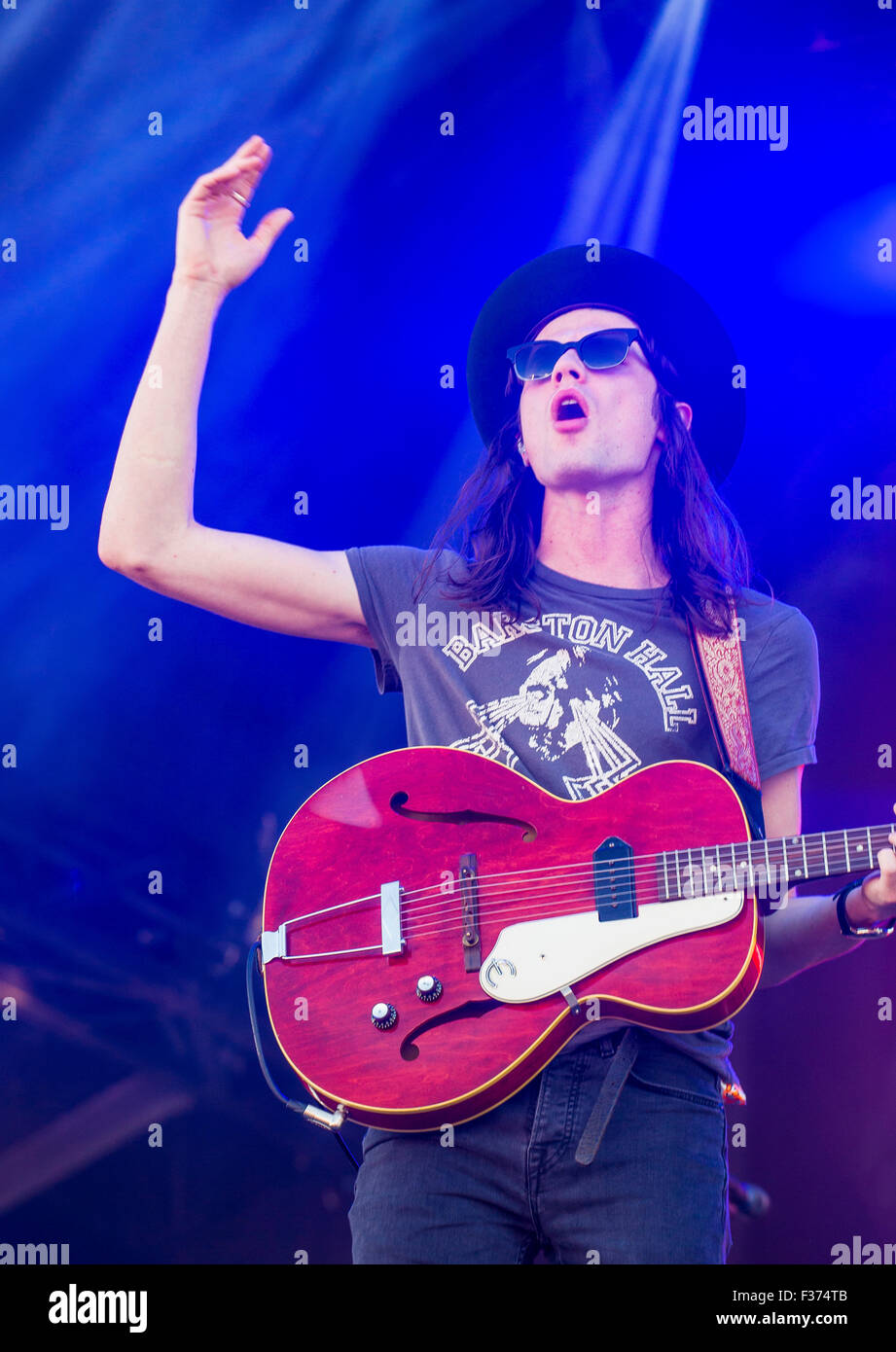 Singer/songwriter James Bay performs onstage at the 2015 iHeartRadio ...