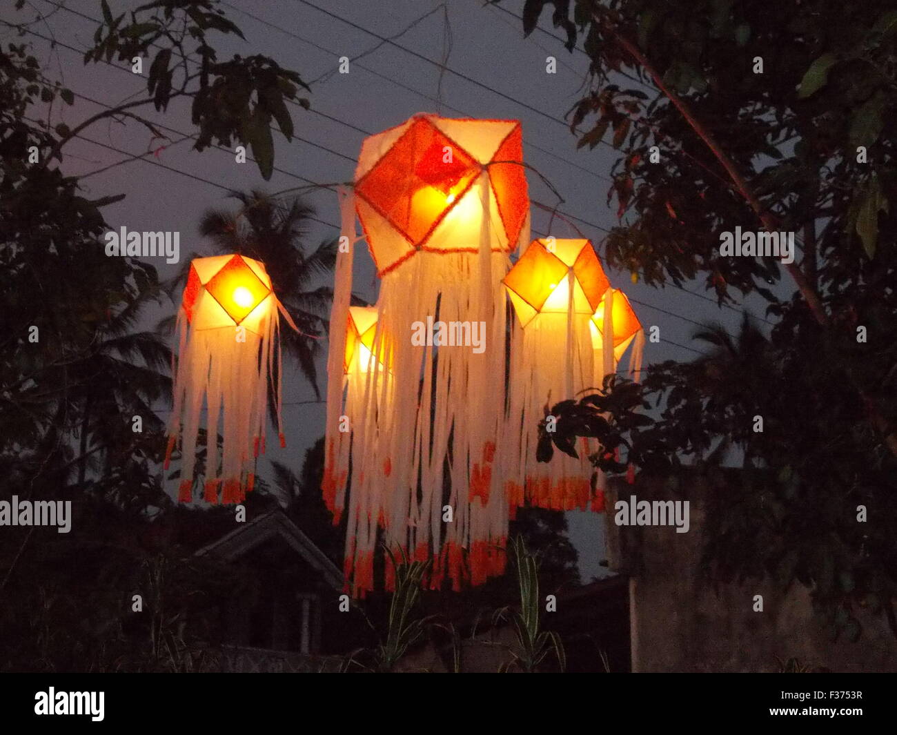 Wesak hi-res stock photography and images - Alamy