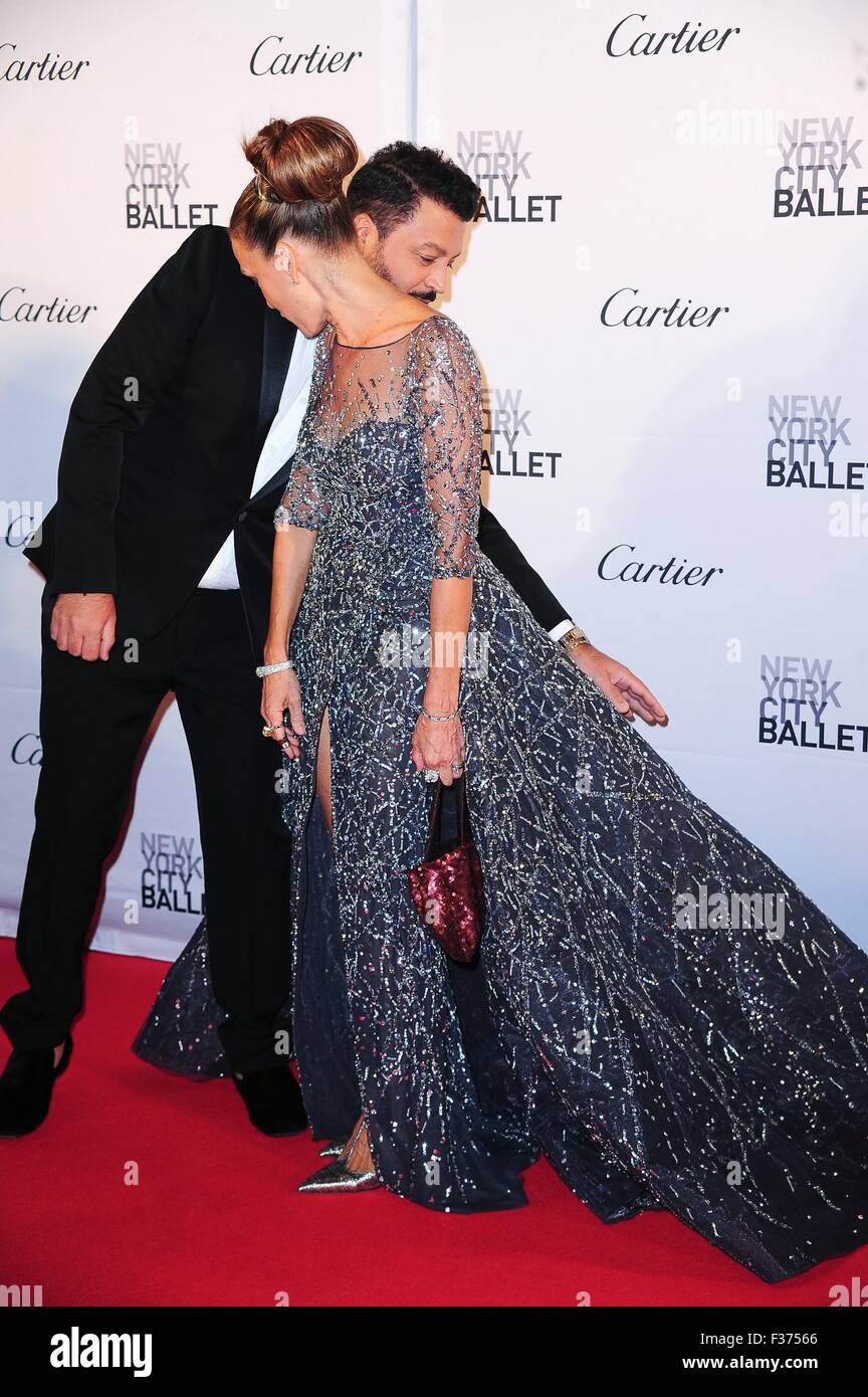 New York, NY, USA. 30th Sep, 2015. Zuhair Murad, Sarah Jessica Parker ...