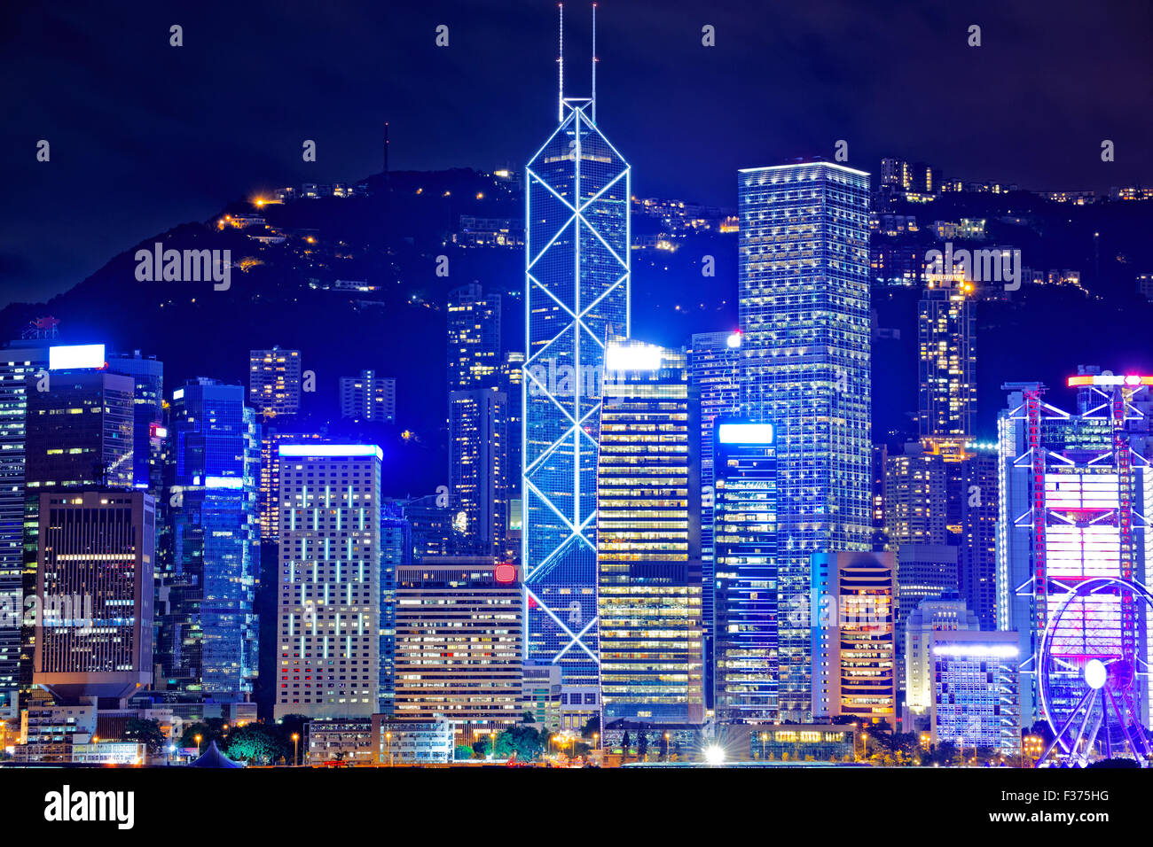 Skywalk hong kong hi-res stock photography and images - Alamy