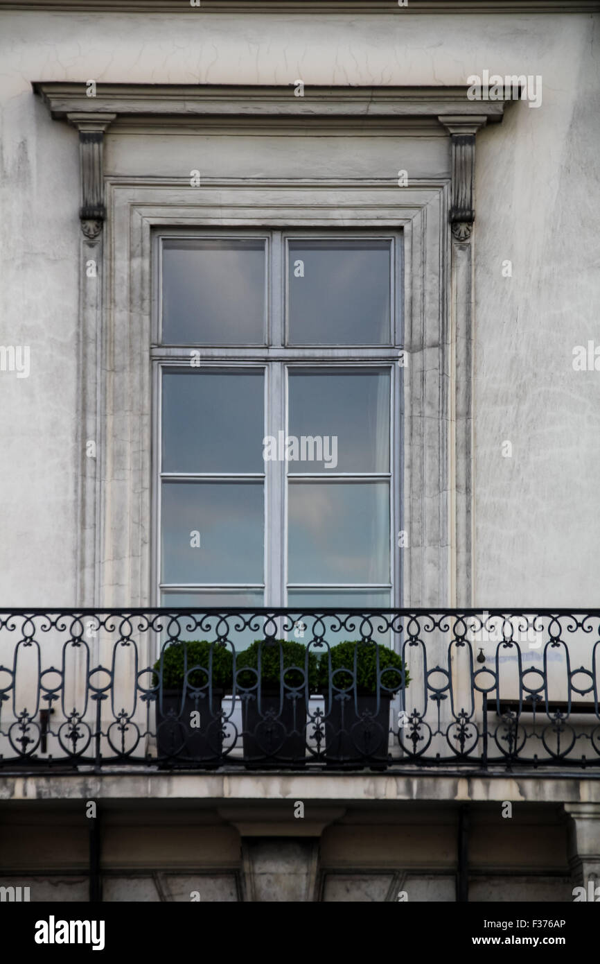 Traditional window from Paris, France Stock Photo - Alamy