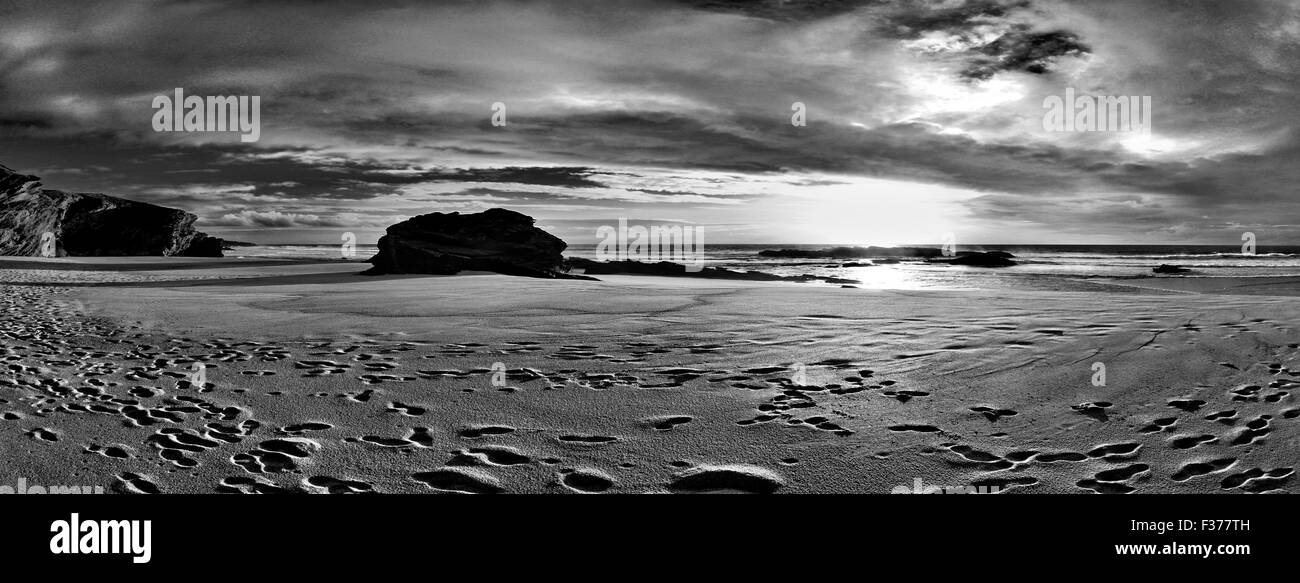 Portugal porto beach Black and White Stock Photos & Images - Alamy