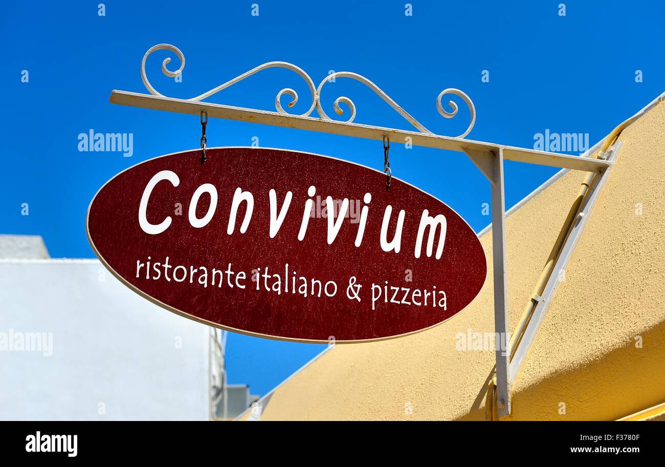 Ristorante italiano sign hi-res stock photography and images - Alamy