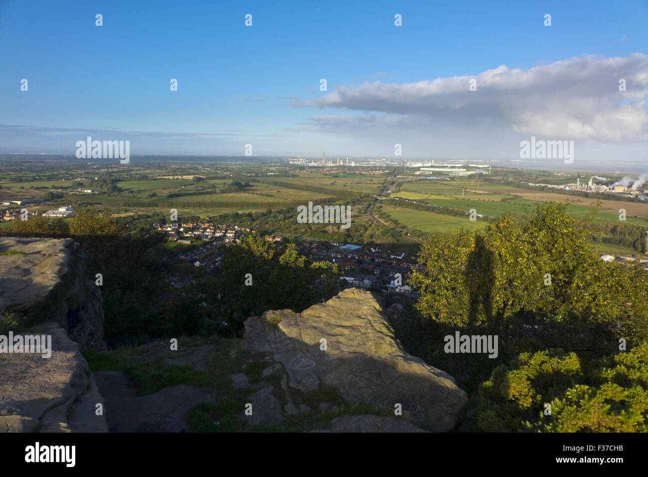 Helsby hill cheshire hi-res stock photography and images - Alamy