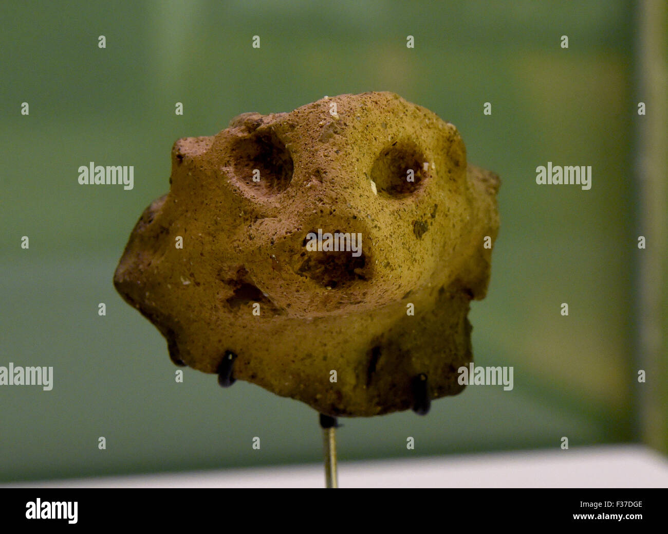 Neolithic pottery hi-res stock photography and images - Alamy