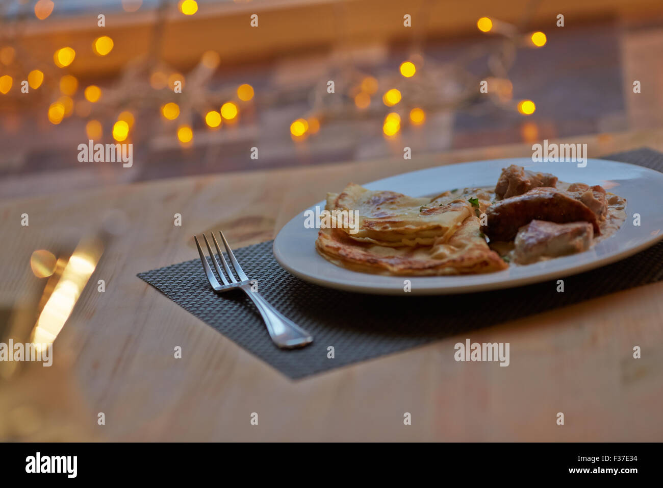 Pancakes with meat Stock Photo - Alamy