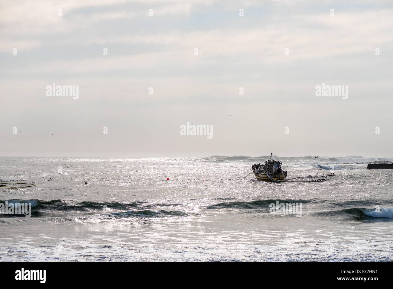Diamond boat hi-res stock photography and images - Alamy