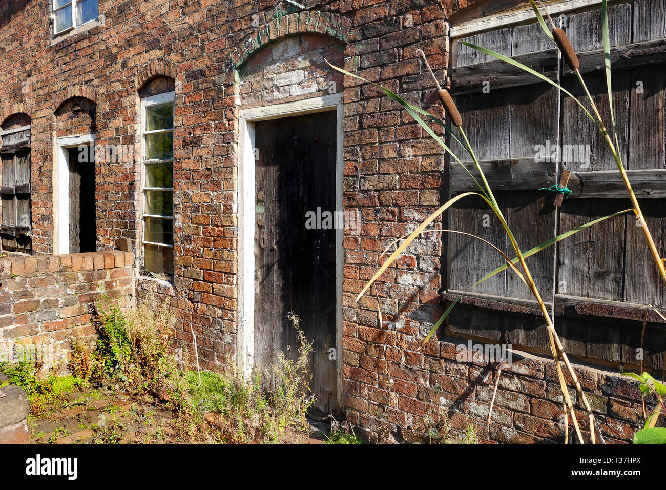 Carpenters Row cottages at Coalbrookdale Uk early 19th century workers ...