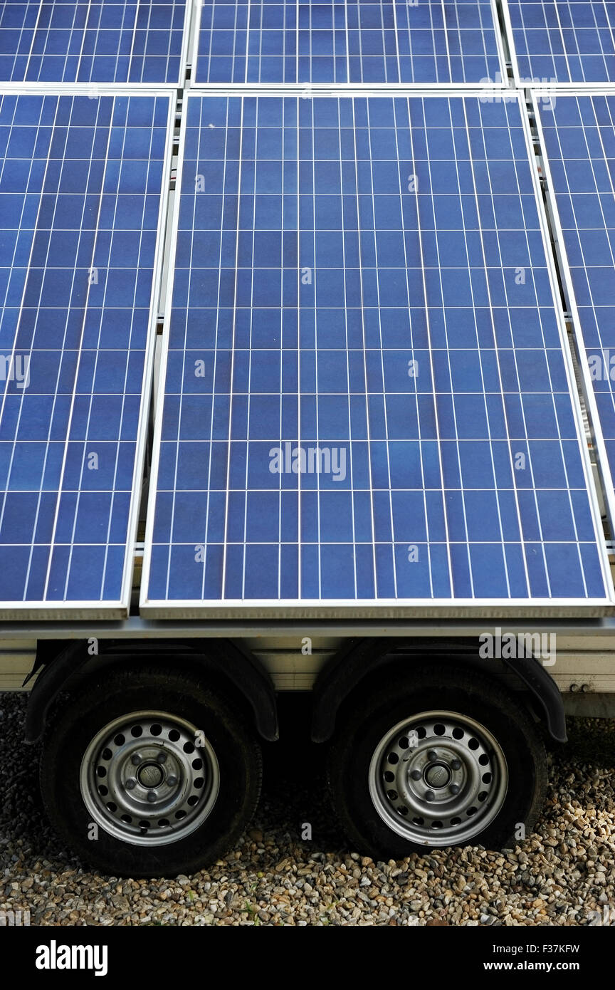 Solar power car hi-res stock photography and images - Alamy