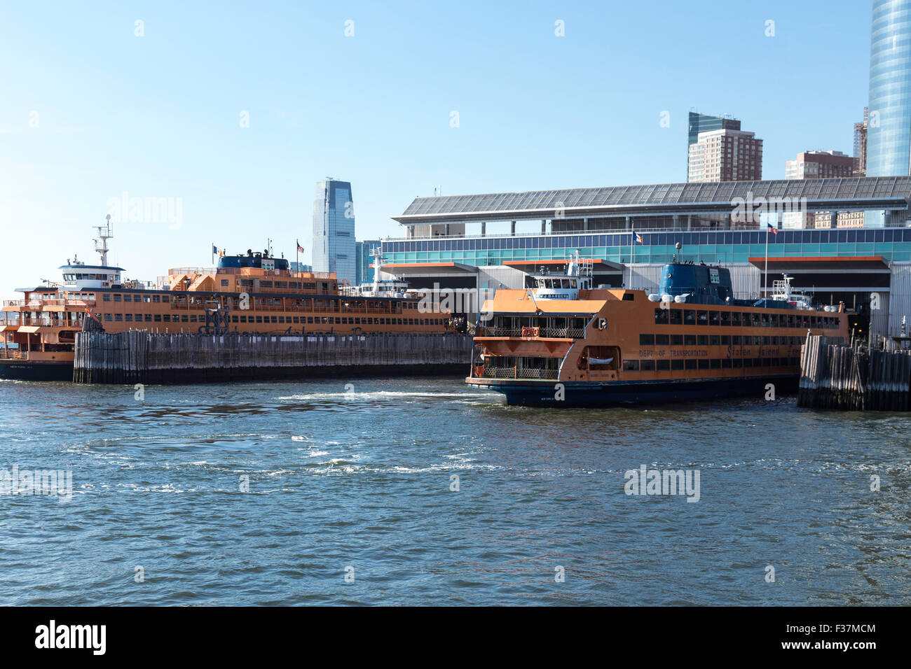 Staten Island Ferry Terminal, Lower Manhattan, NYC Stock Photo - Alamy
