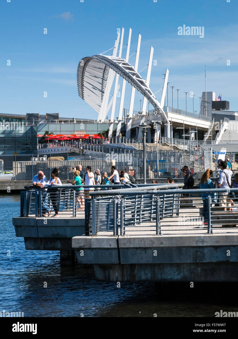 St. George Terminal, Staten Island, NYC, USA Stock Photo - Alamy