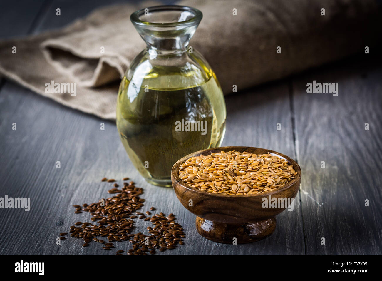 Oil linseed hi-res stock photography and images - Alamy