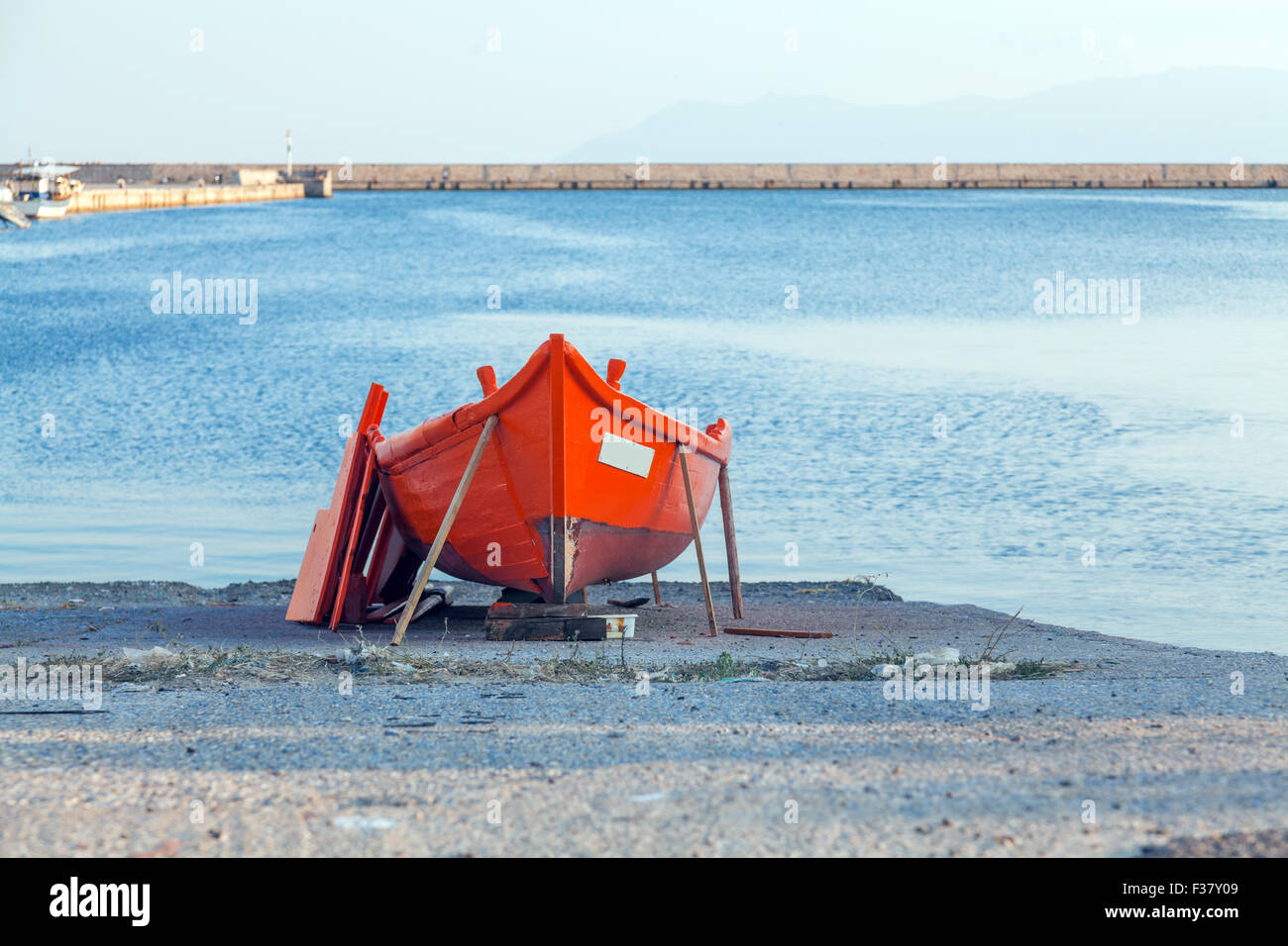 Orange sail hi-res stock photography and images - Alamy