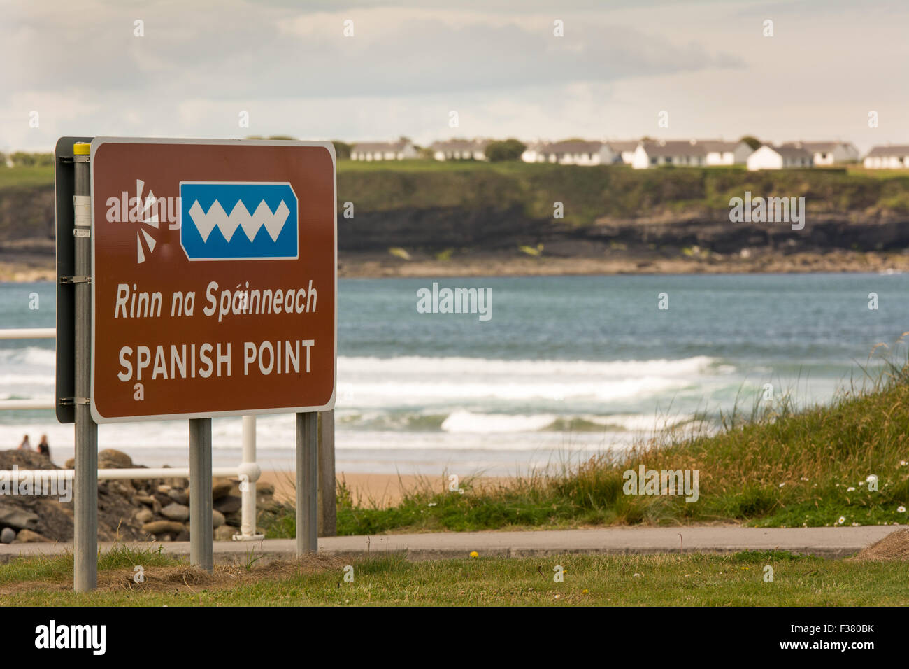 Wild atlantic way sign hi-res stock photography and images - Alamy