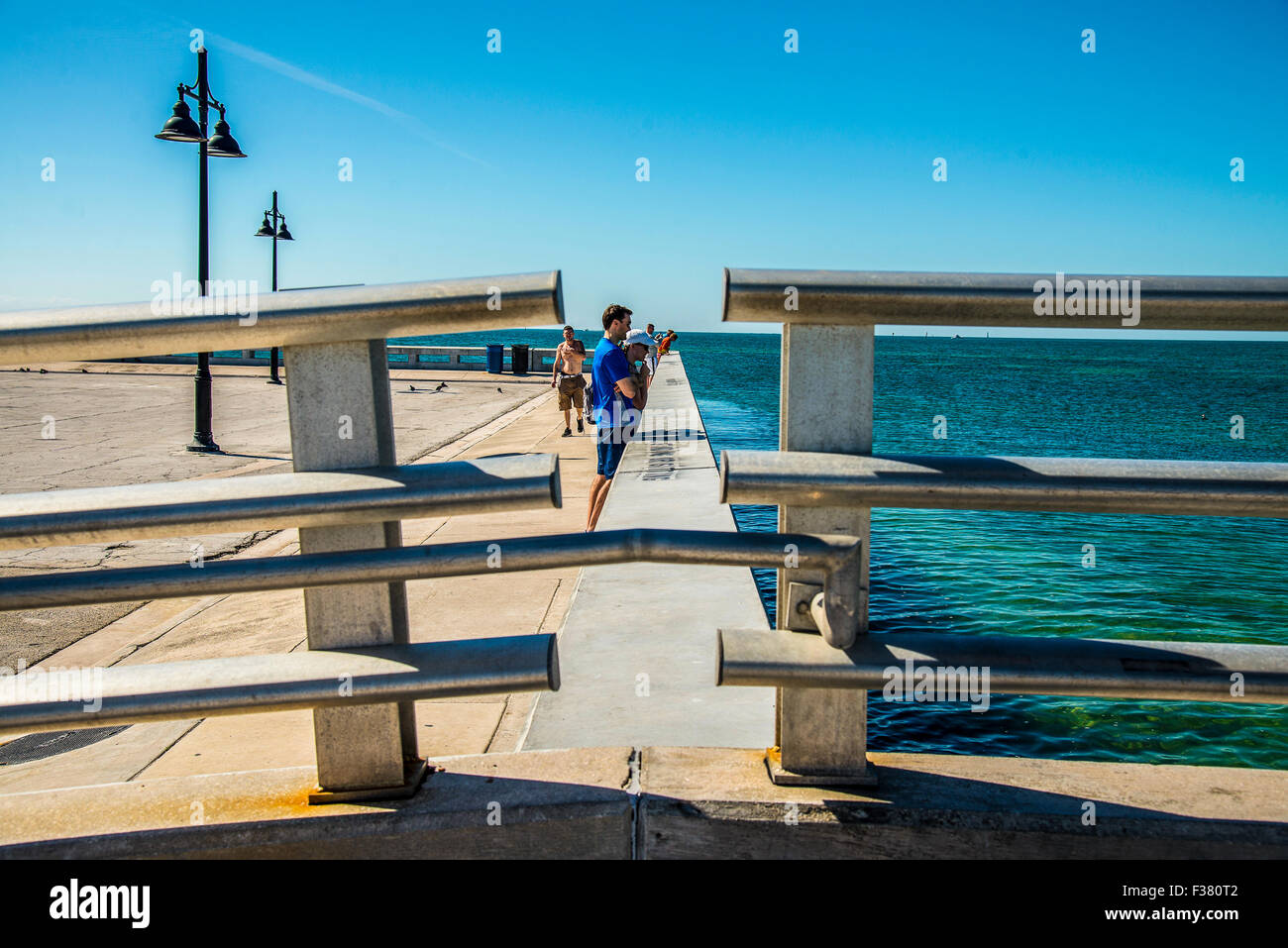 White street pier hi-res stock photography and images - Alamy