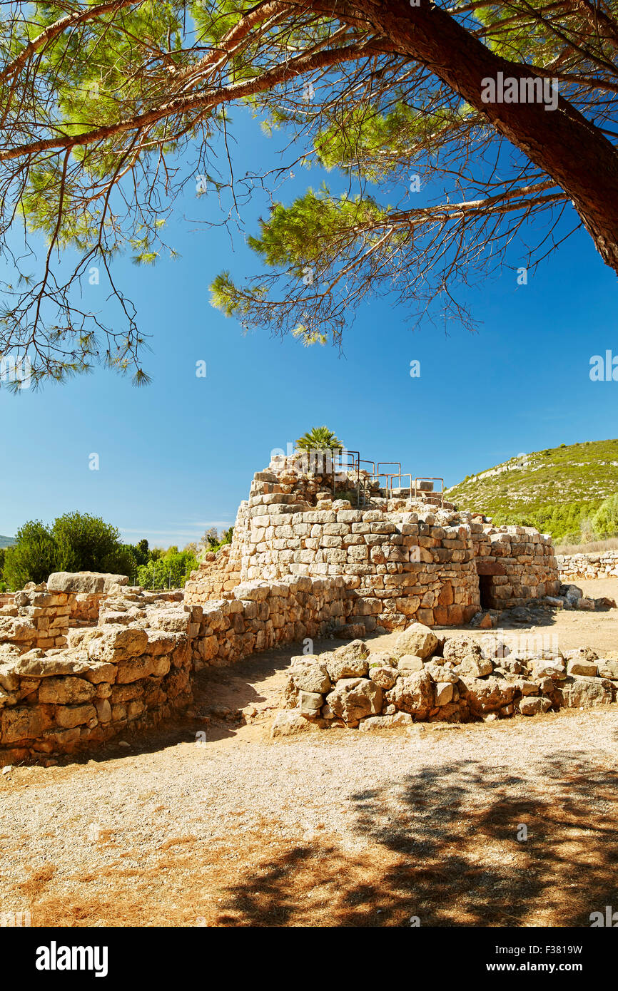 Ancient Nuragic complex Palmavera, Sardinia Stock Photo - Alamy
