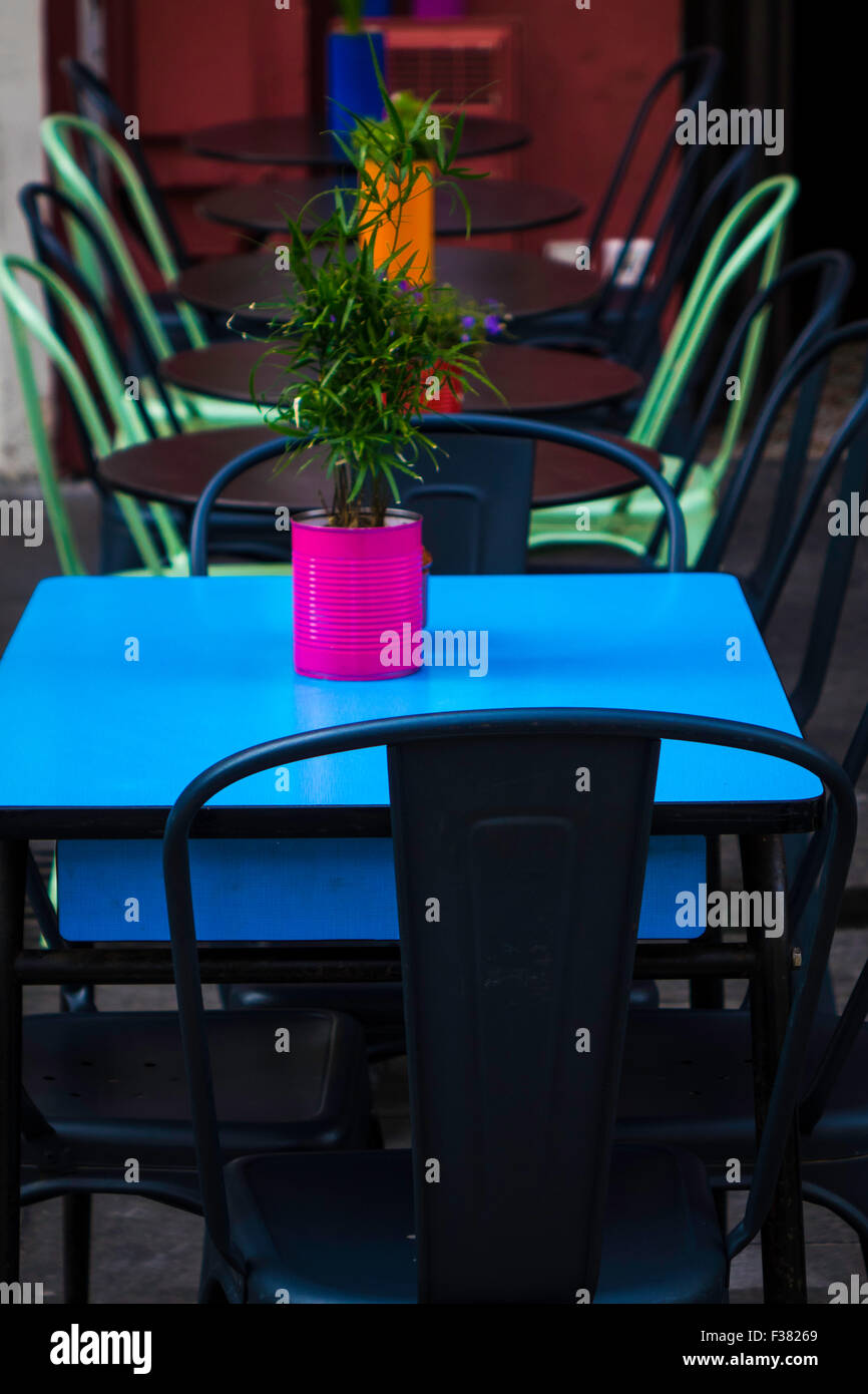 tables and chairs Stock Photo - Alamy